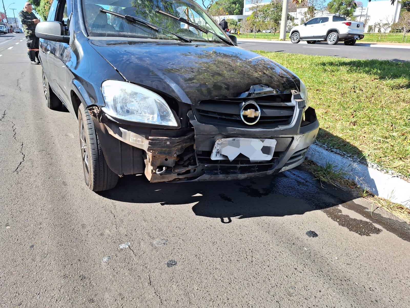 Colisão entre veículos é registrada na Bruno Ruggiero - São Carlos em Rede