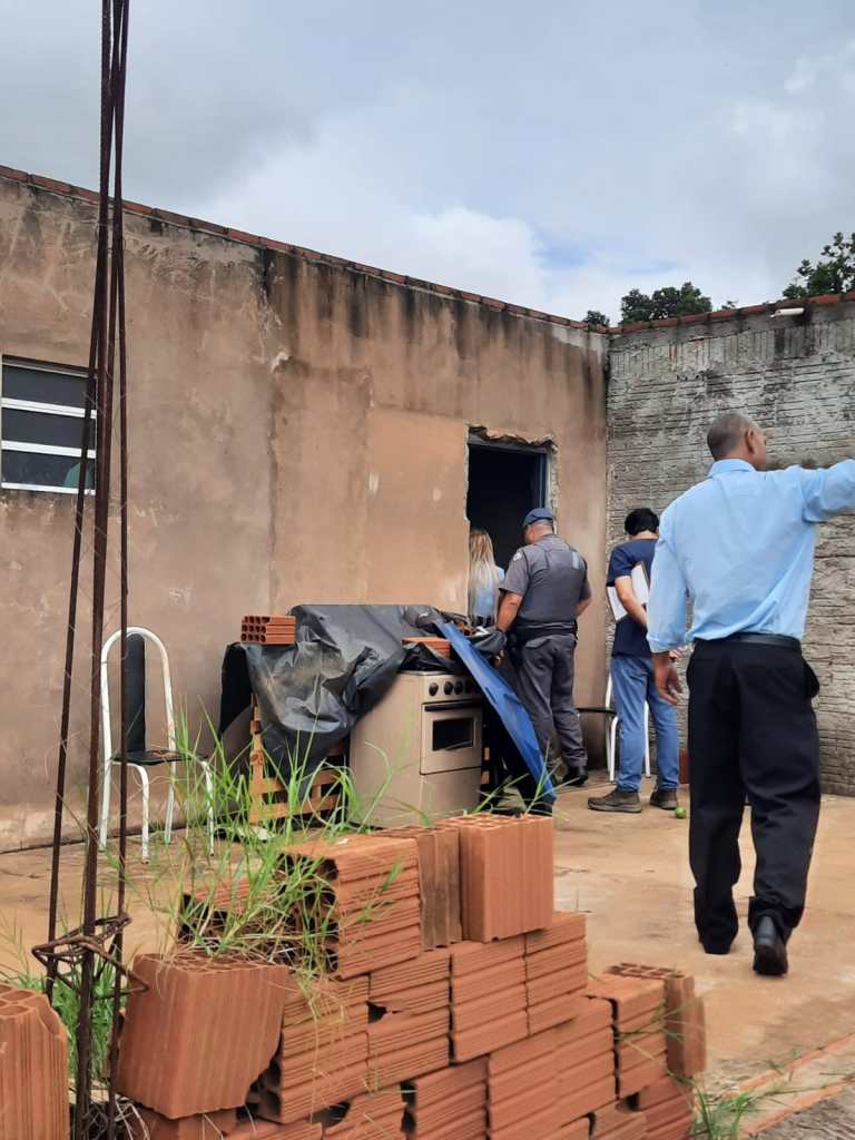 Assassinato no Banco da Terra - São Carlos em Rede